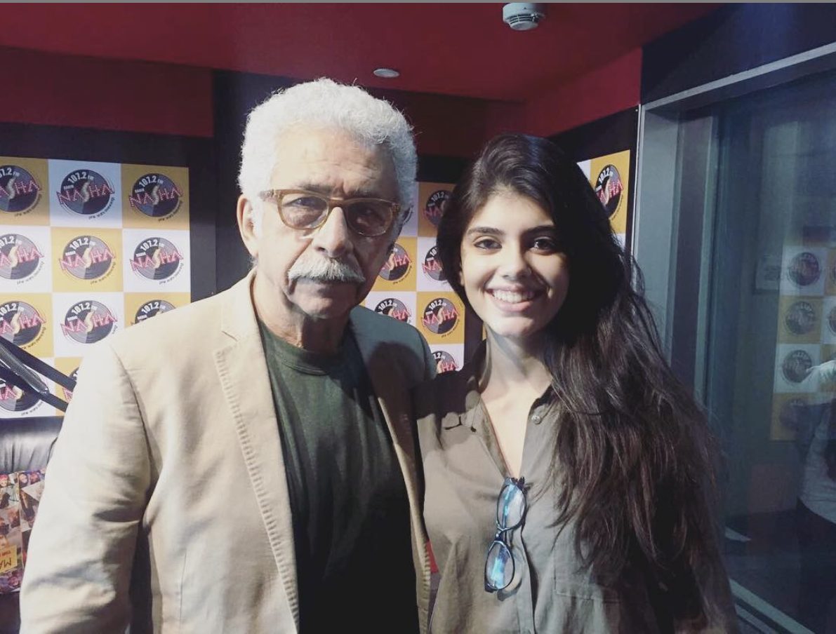 Sanjana Sanghi – Wiki, Height, Age, Family, Boyfriend, Controversies, Biography & More