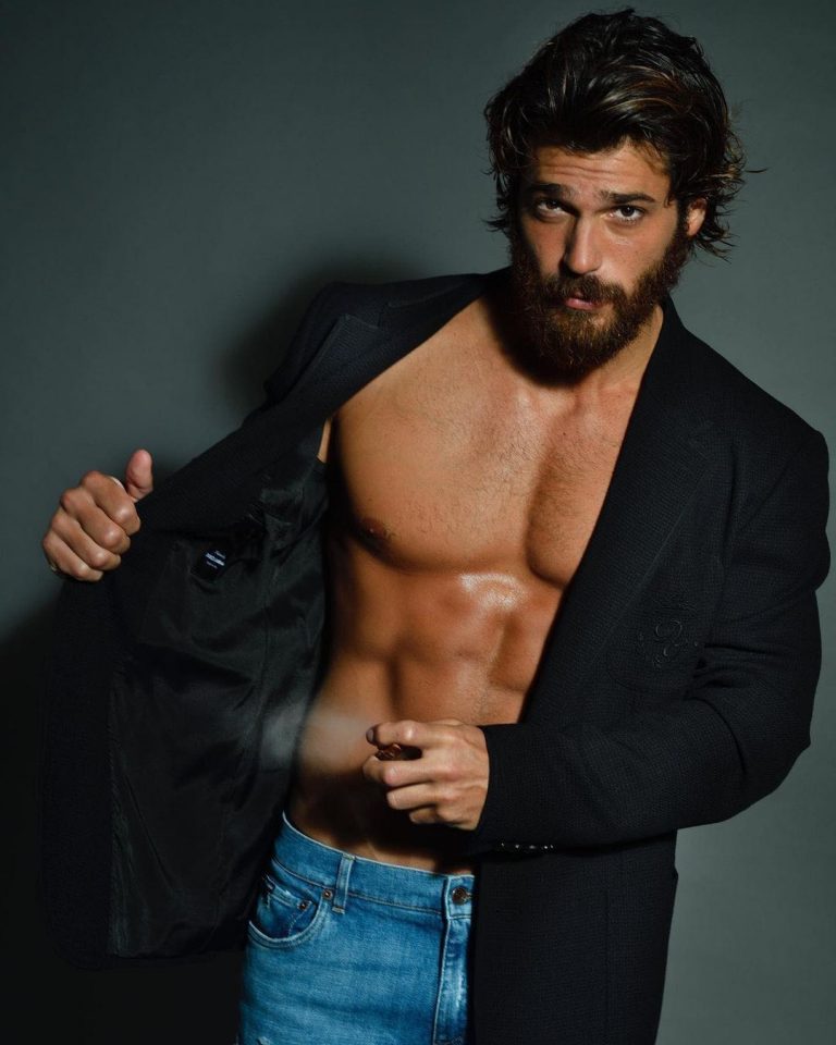 Can Yaman-Wiki, Biography, Age, Affairs, Awards, Girlfriend, Facts