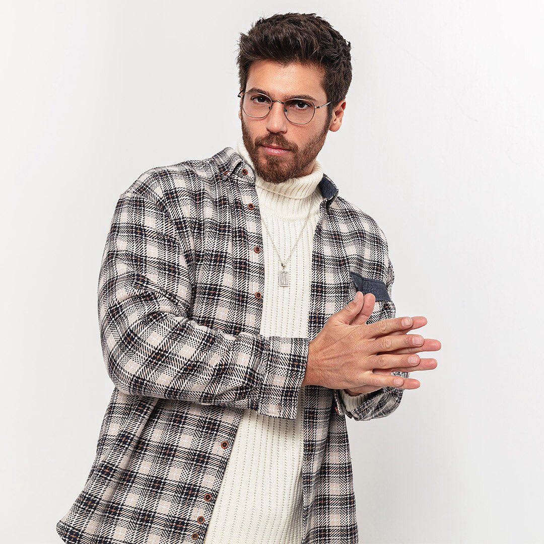 Can Yaman-Wiki, Biography, Age, Affairs, Awards, Girlfriend, Facts