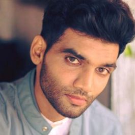 Salil Jamdar -Wiki, Bio, Height, Weight, Wife, Family, Relationships ...