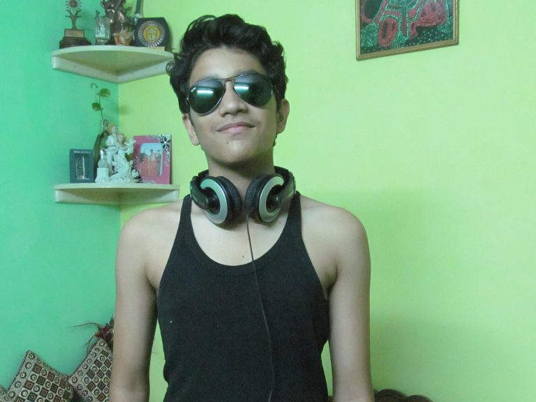 Aman Dhattarwal-Wiki, Biography, Age, Net Worth, Brother, Income, Home