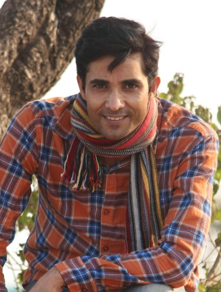 Raksha Bandhan Cast & Crew (2022): Complete List!