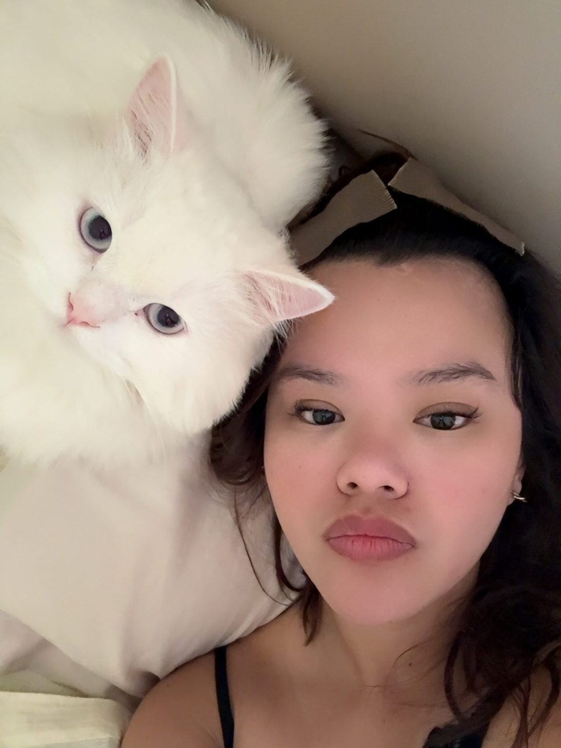 Rowhi Rai Biography Controversy- Age, Boyfriend, Net Worth